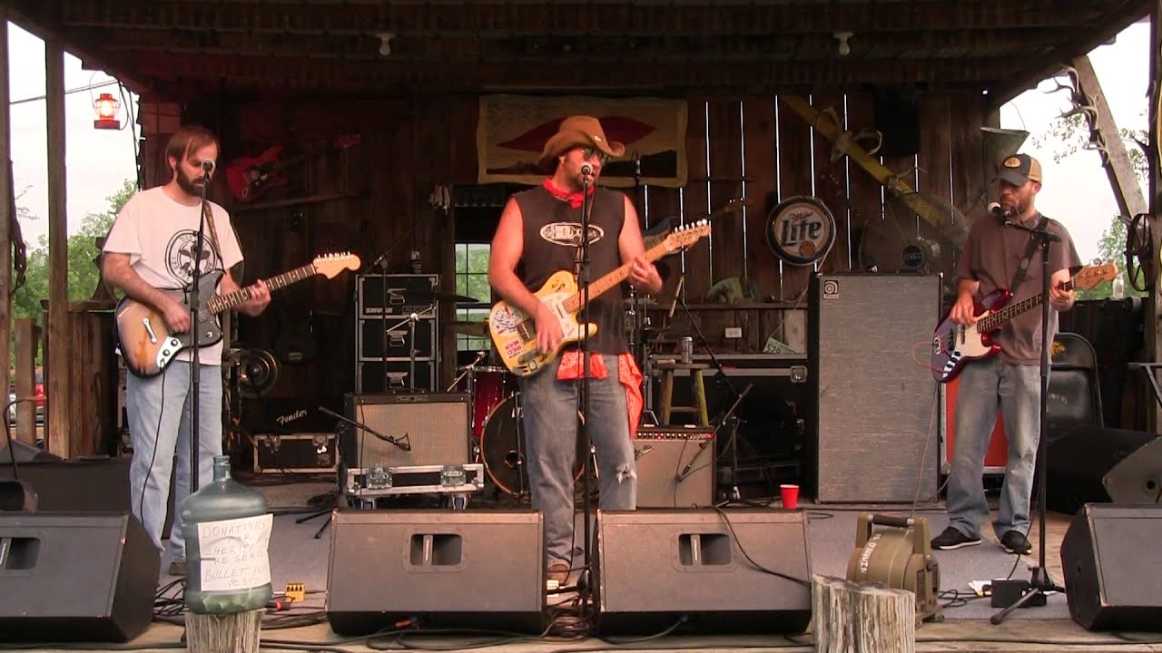 Mark Mann & The Marked Men "Brand New American" - YouTube