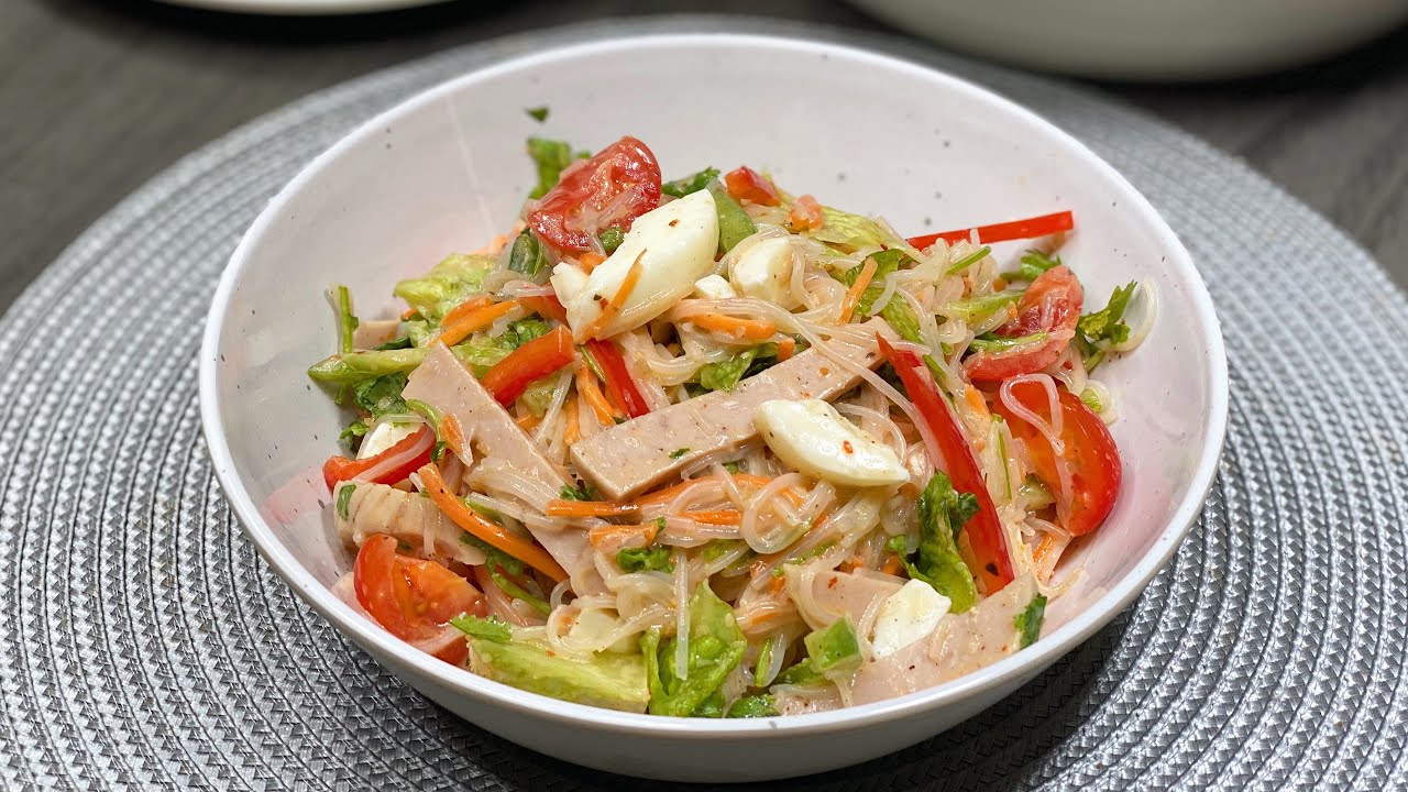 How to Make Mien Salad (Clear Noodle Salad) - YouTube