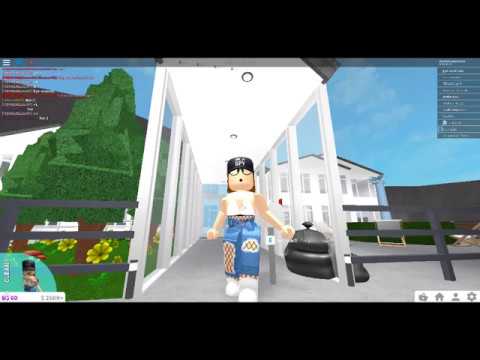 Roblox Bloxburg Glass House. - YouTube