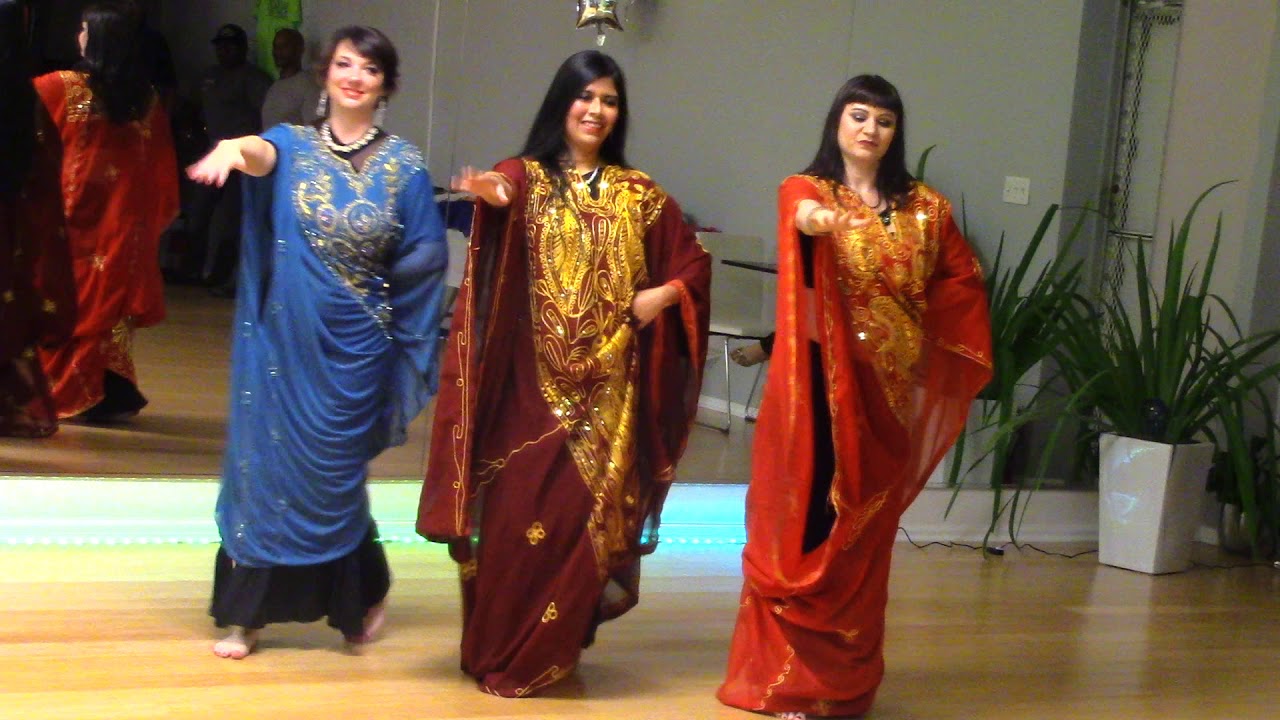 Meraki Dance Team Khaleegy performance Nov. 2nd 2018 - YouTube