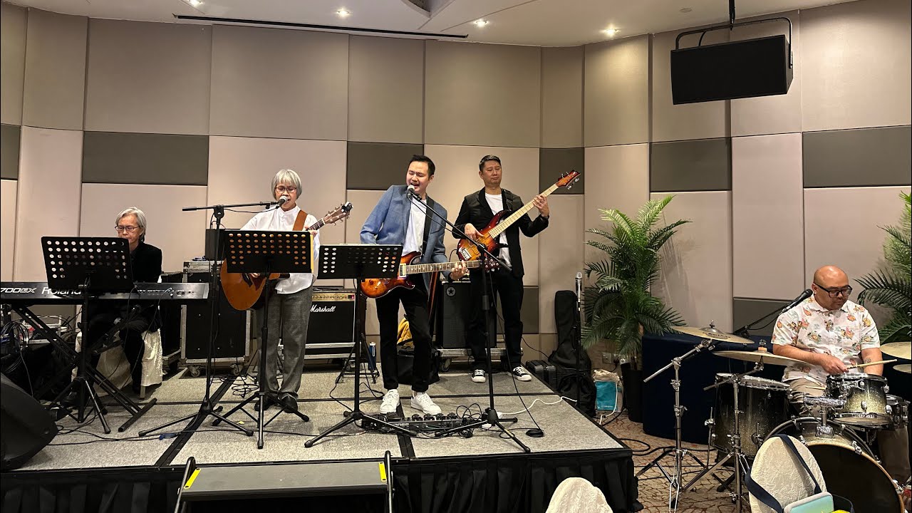 Cat Ong & Friends @ Suntec City: Exceprts: My Girl, I’m Yours, Hey Jude ...