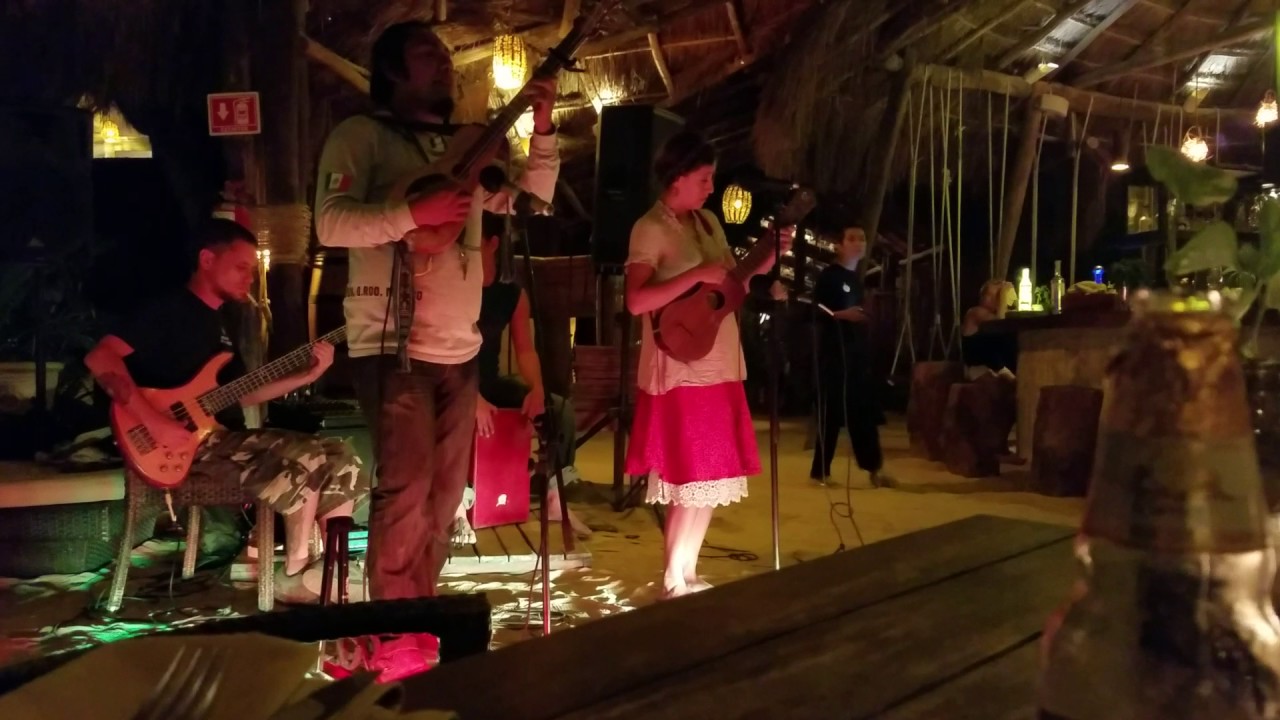 Mogo Mogo playing traditional music de Veracruz, México, in Tulum ...