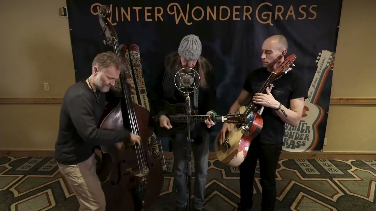 The Wood Brothers - Fixing A Hole (The Beatles) - Winter Wondergrass ...