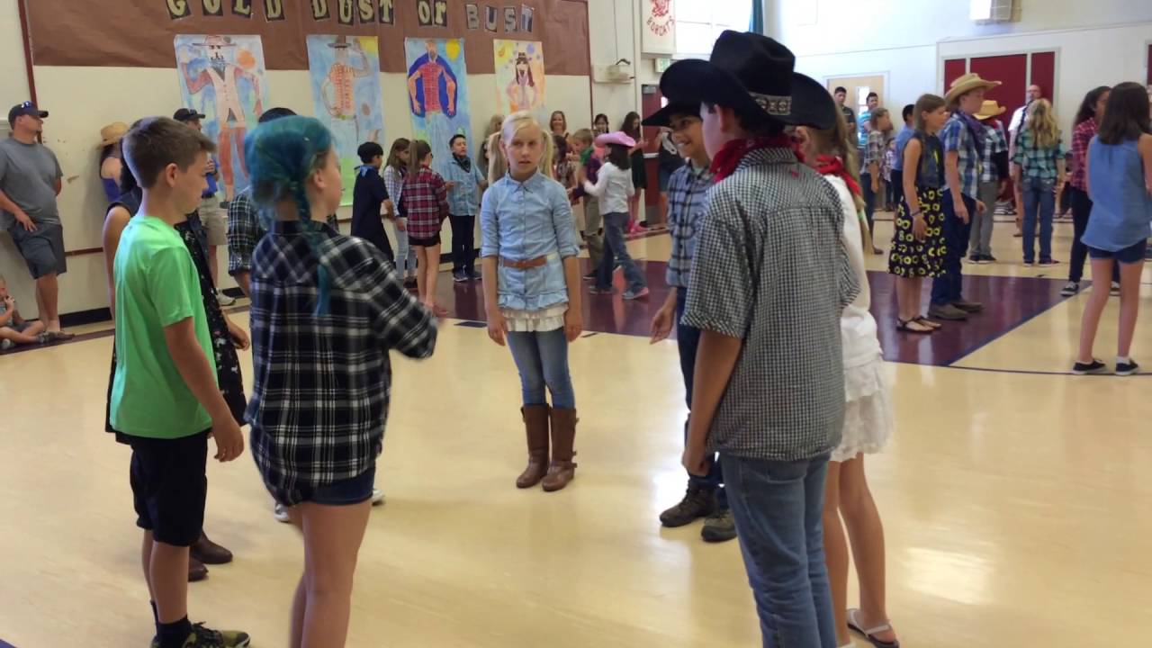 5th Grade Square Dancing #2 - YouTube