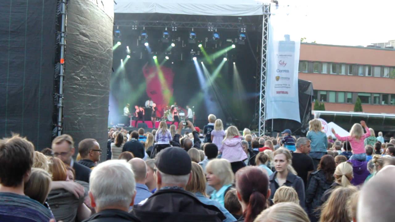 September Linköping stad fest - YouTube