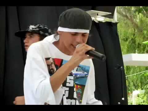 De_quell Asian Yokluğunda Kaybolurum Tut ELimi Bırakma Ben Senin Vefan 0Lurum