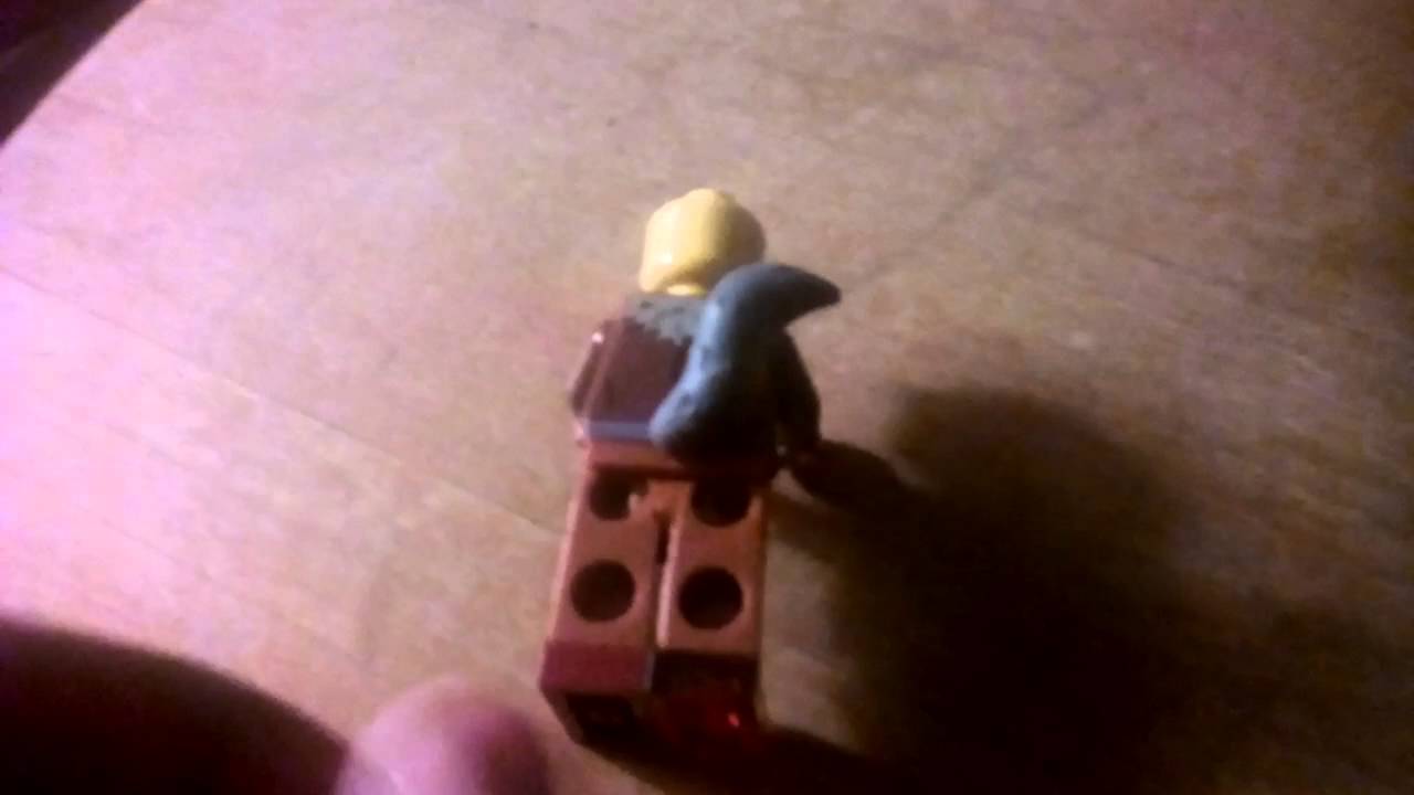 How To Build A Lego Tails! - YouTube