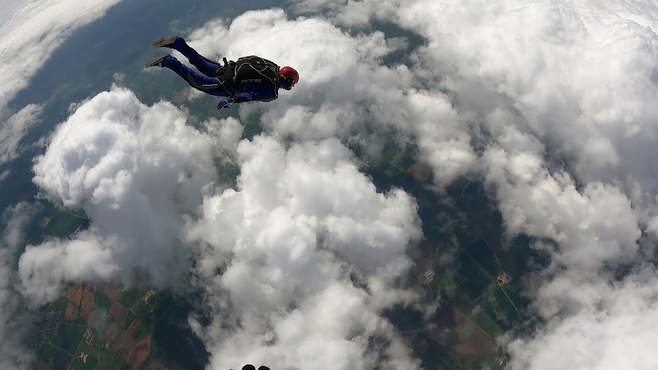 AFF Course (Accelerated freefall) May 2023 Skydive Langar - YouTube