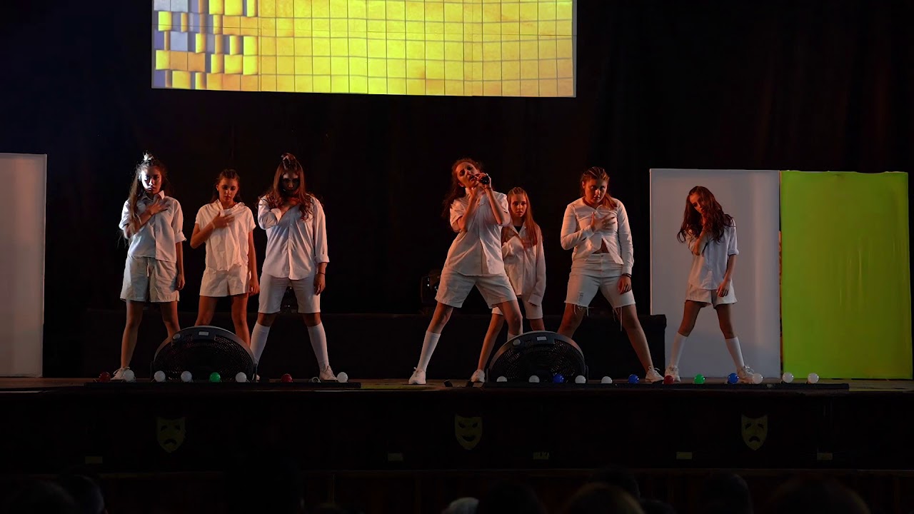 FREVO DANCE STUDIO / FREVO FEST Billie Ellish JAZZFUNK - YouTube