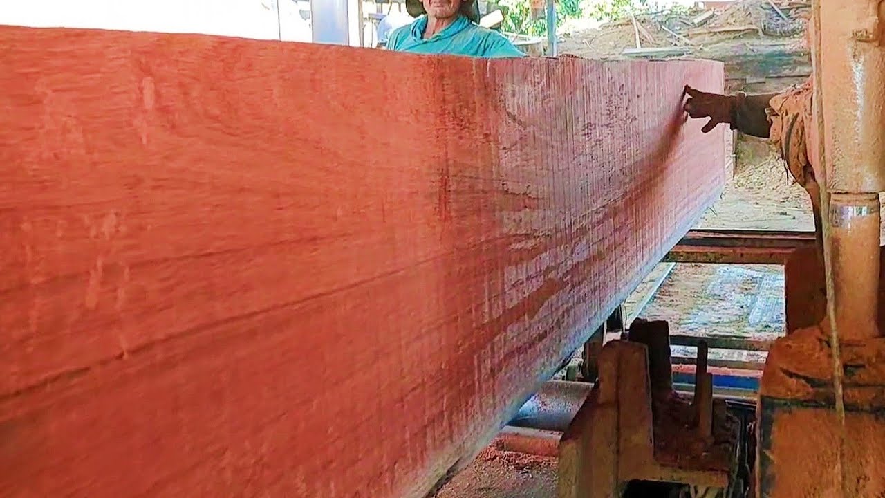 Luar biasa,, wujud dari kayu Meranti batu merah - YouTube