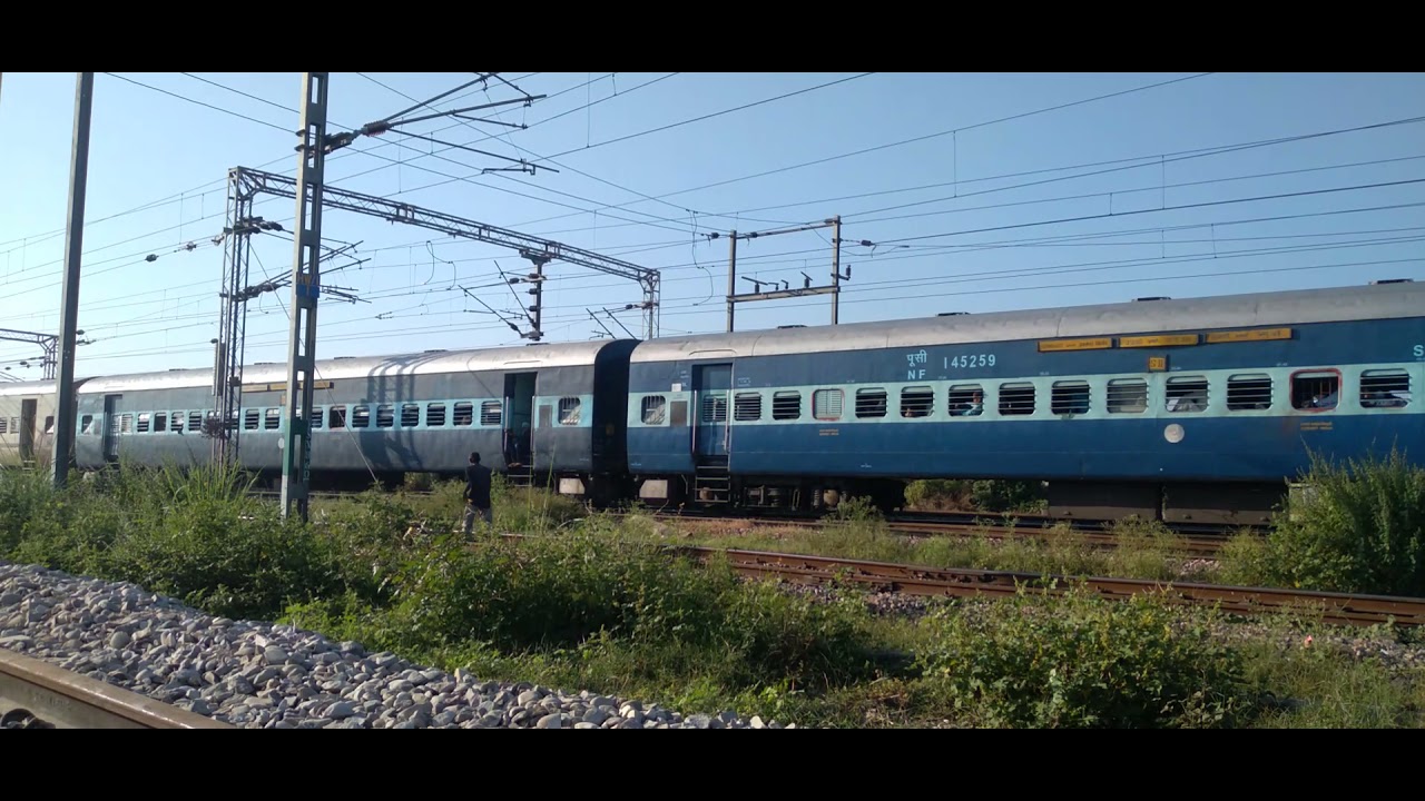 05652 Lohit Superfast Express jammutawi To Gowahati arrival Laksar ...