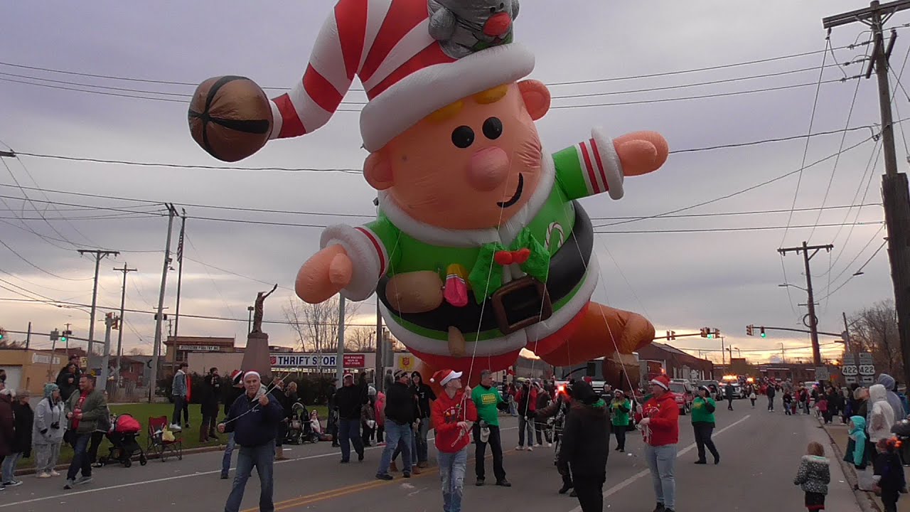 New Castle, PA Christmas Parade in Full #ShortFilm - YouTube