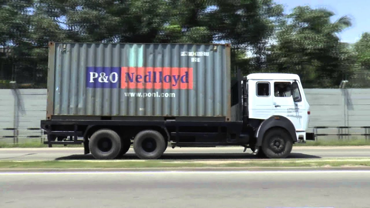TRUCKS IN SRI LANKA 2014 - YouTube