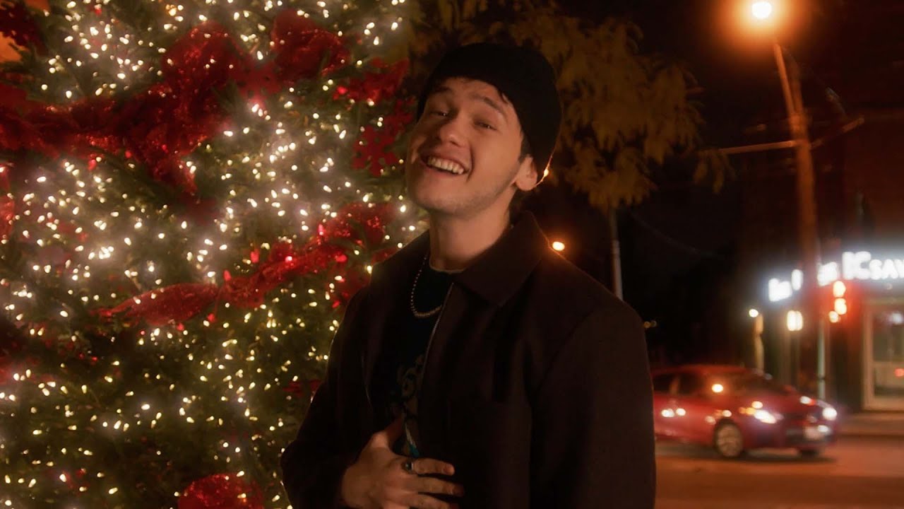 Sebastian Javier - Christmas Time (Official Music Video) - YouTube