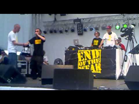 Proton - Rap the Bag @ EOTW Splash 2011 - YouTube