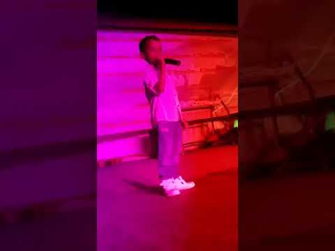 Tonny Perreira Jr. (Francisco Perreira) - Angelita