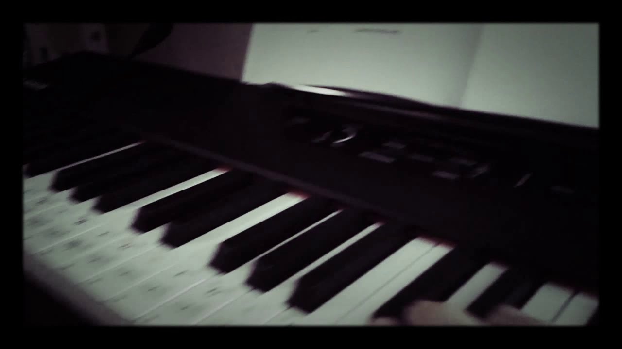 How to play SCP containment breach song on piano - YouTube