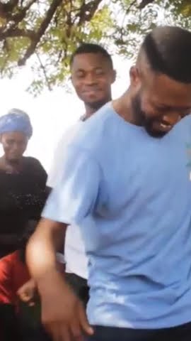 Praise and Worship God with Tiv Dance - YouTube