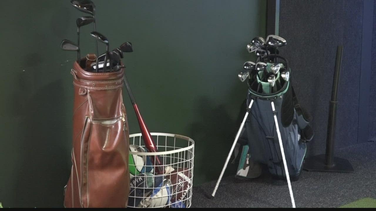 Fore Score Golf Tavern brings new entertainment to San Marco - YouTube