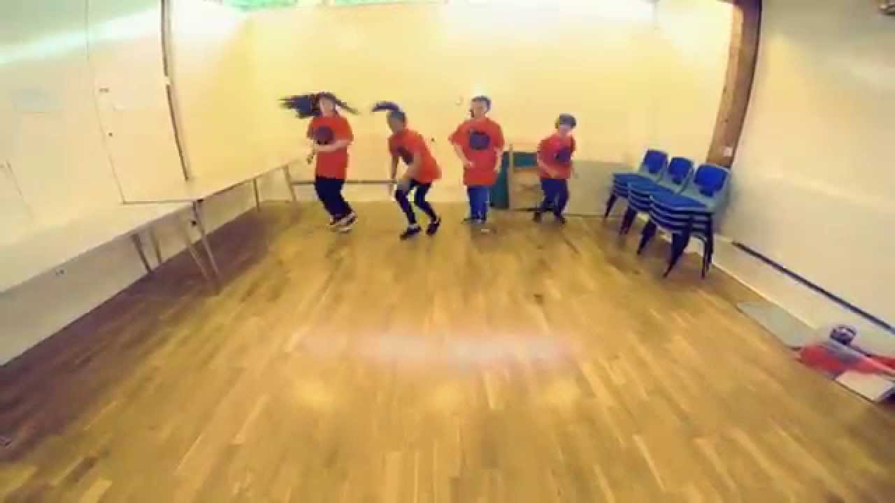 Simon Says Dance Juniors - Summer Workshop 2015 Team Pentland - YouTube