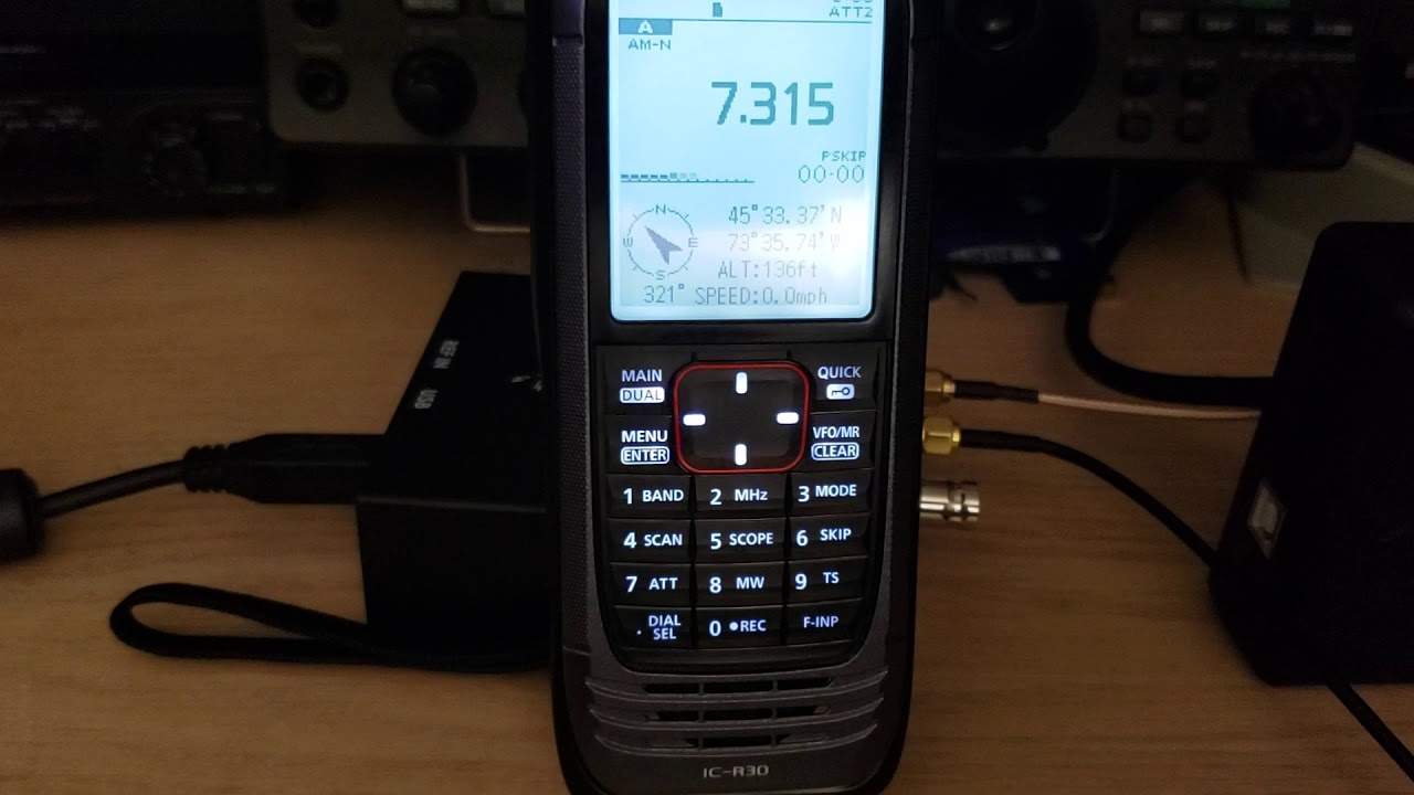 Voice of Vietnam via WHRI Icom IC R30 portable receiver - YouTube