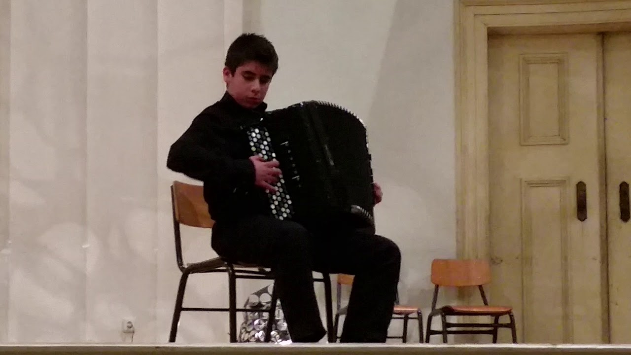 Scherzo - John Gart - Accordion by João Guilherme - FOLEFEST 2017 - YouTube