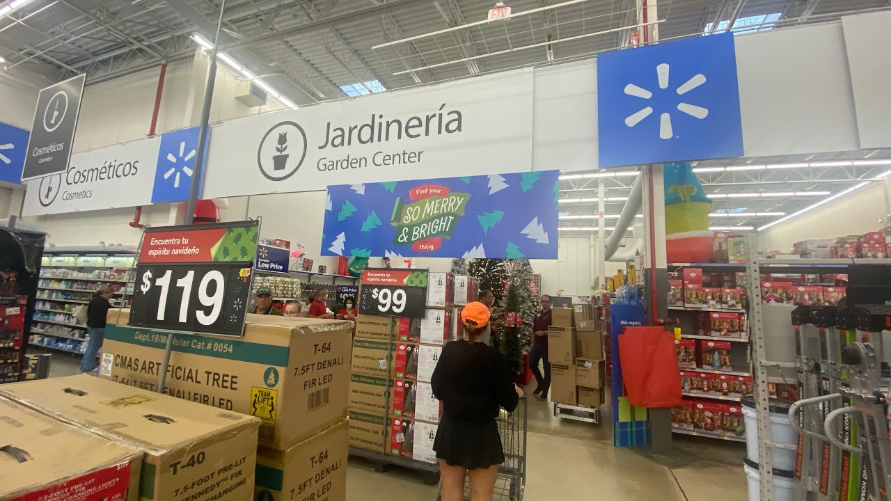 Walmart Christmas 2023 Manati Sept 23 - YouTube