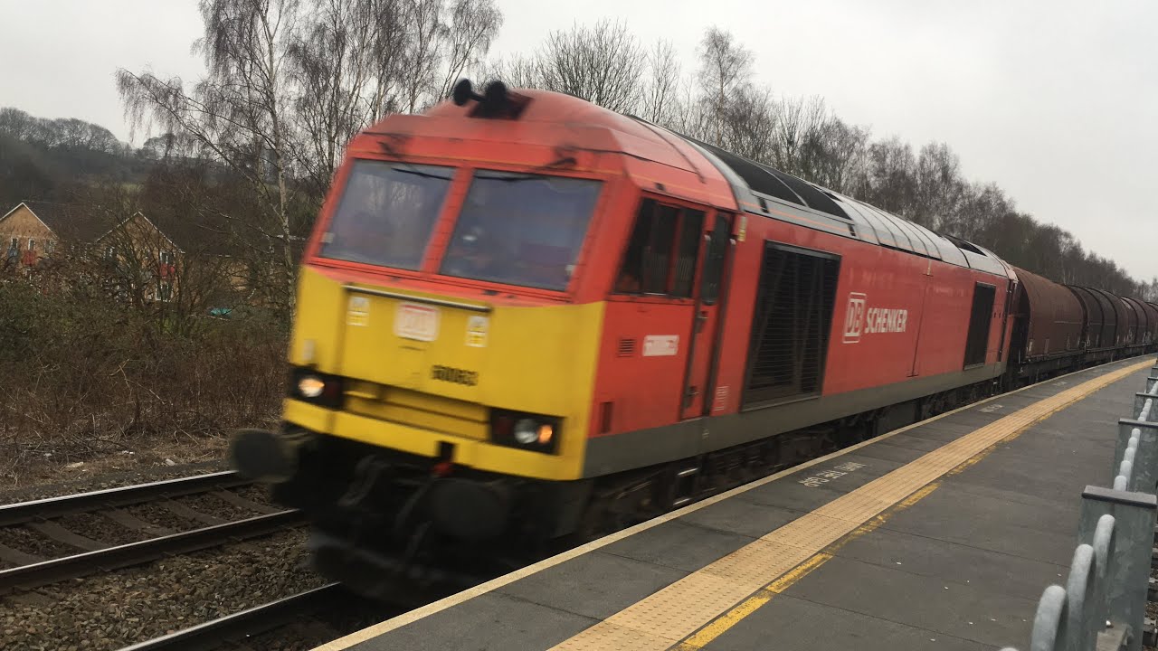 DB Cargo 60063 passing Chesterfield with a Wolverhampton Steel Term to ...