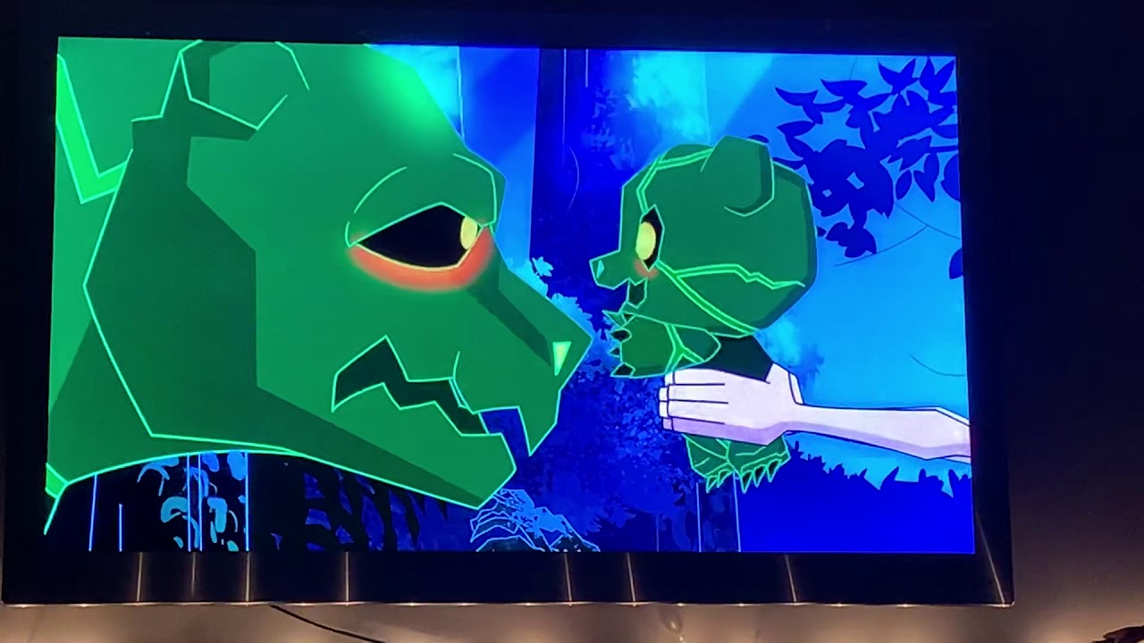 Chief Cruz tells Hiro that Meaghan likes him. - YouTube