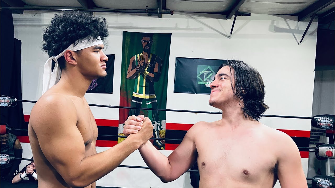 Captured Lightning | Episode 36 | Miles Penn vs Athan Promise - YouTube