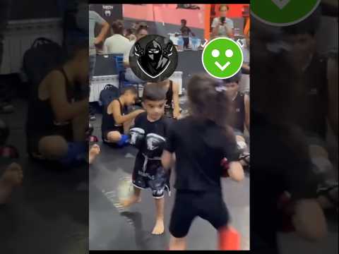 Delta executor vs Happy Mod #roblox #deltaexecutor #executor #shorts