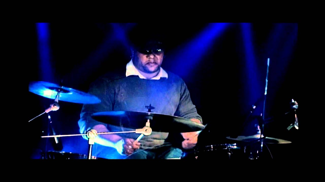 April Smith and the Great Picture Show *LIVE* performing "The One That ...