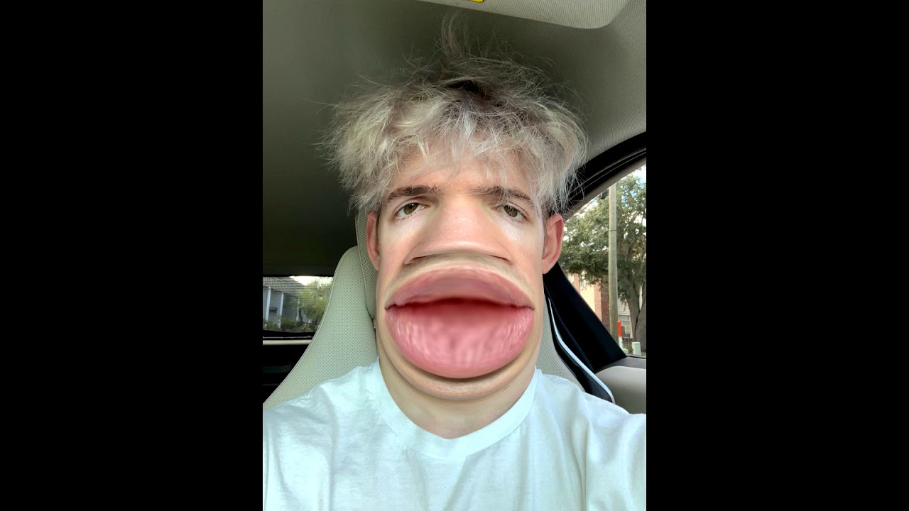 albert screaming vocoded to bloody stream - YouTube