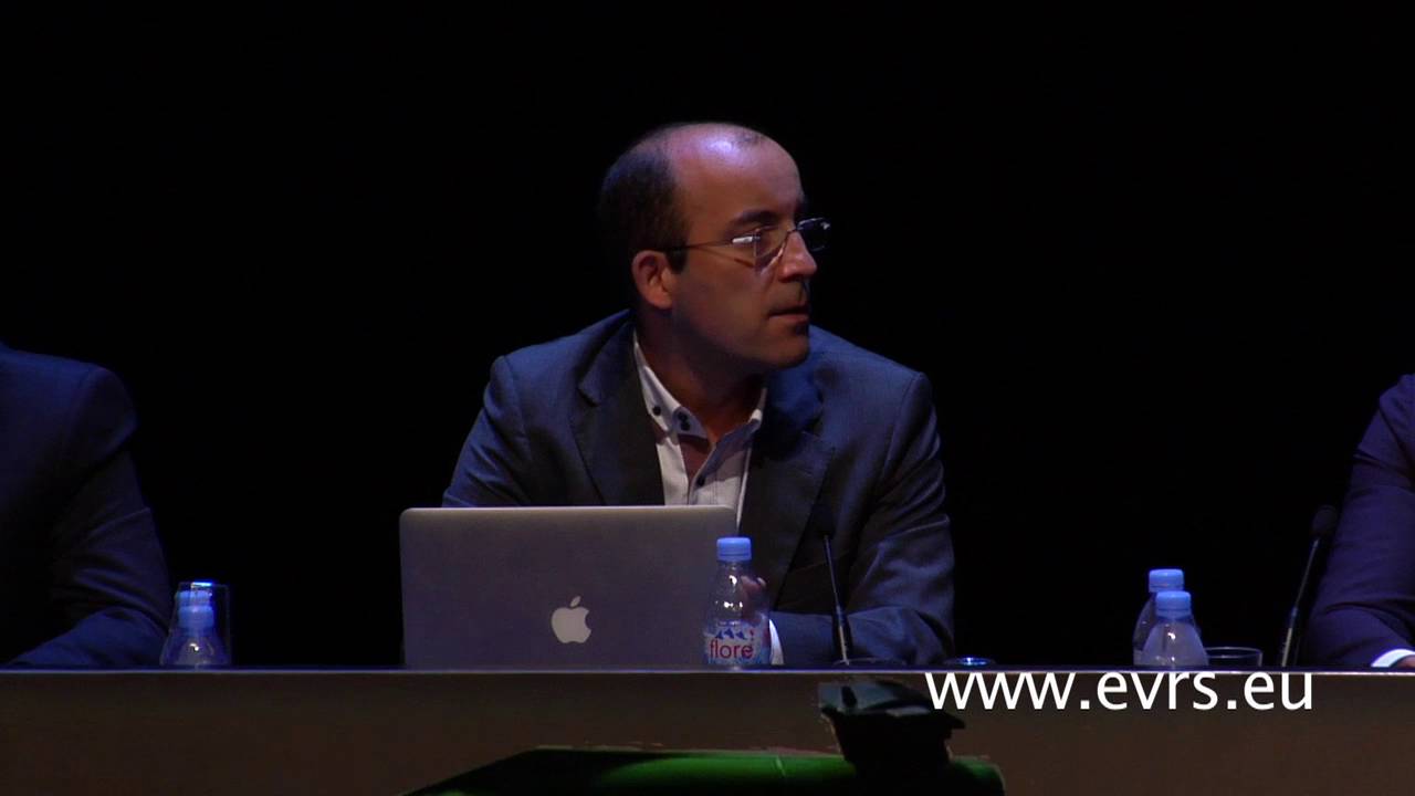 Intra Ocular Lenses Moderated by Mostafa Elgohary & Manzar Saeed Part 1 ...