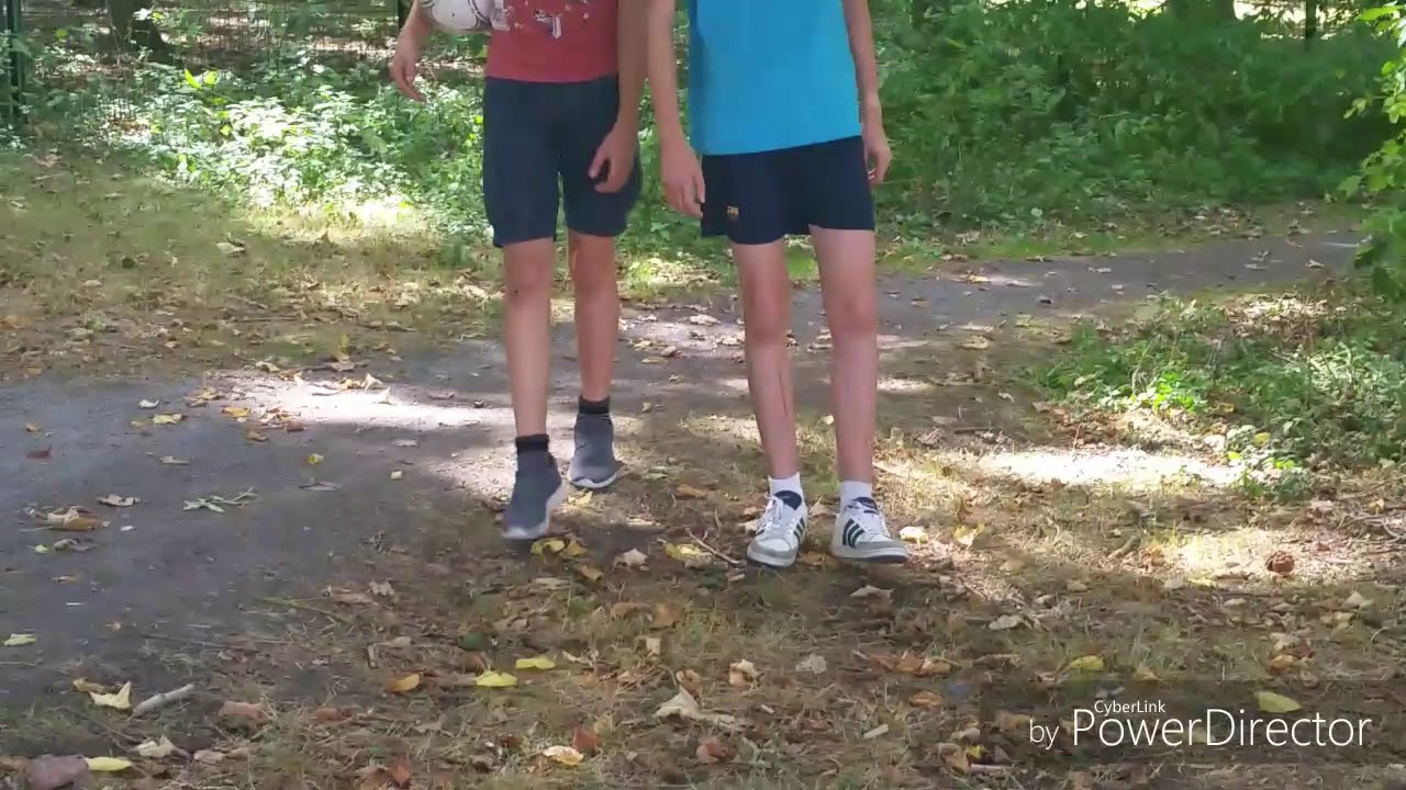 Foot irl#3 vs mathias partie 1 - YouTube