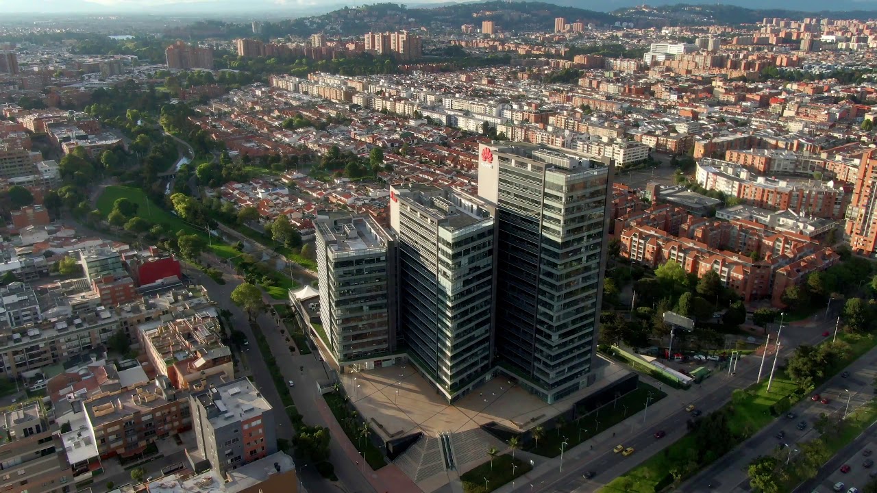 VOLANDO EN DRONE 4K - BOGOTA , TORRE HUAWEI- PARALELO 108, COLOMBIA ...