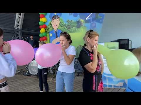 Balloon Popping Race for Girls! Blow Balloons to Pop! #balloonpop #poppballons #balloonpopping