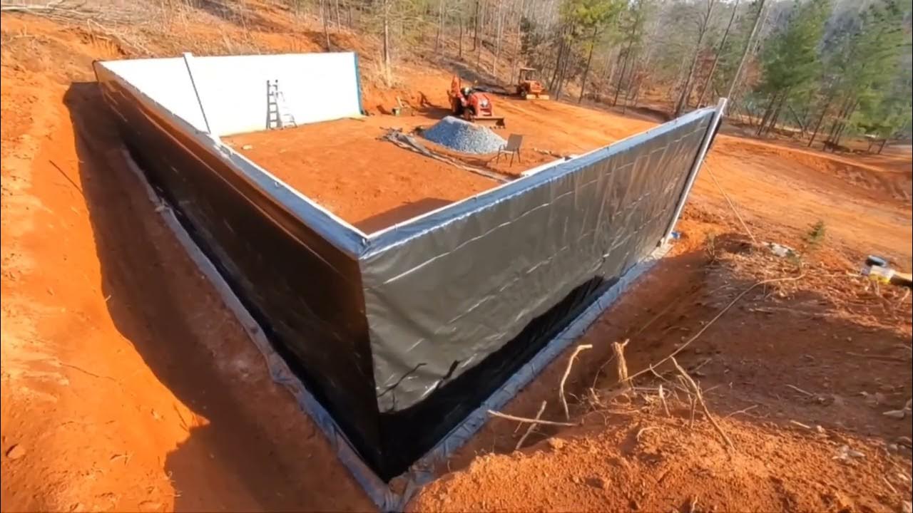 Earth Berm House 8 building construction Waterproofing Footings & Walls - YouTube