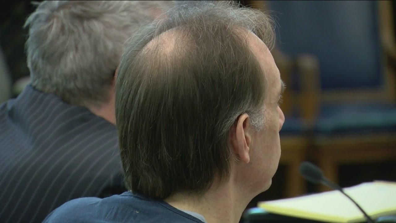 Ex-Wisconsin cop accused of killing 2 women to stand trial - YouTube