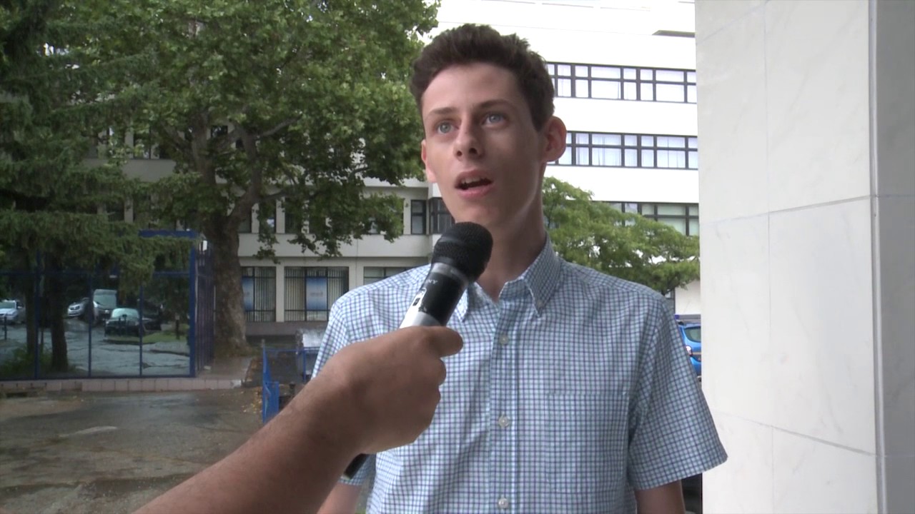 Interviu cu Robert Stancu - YouTube