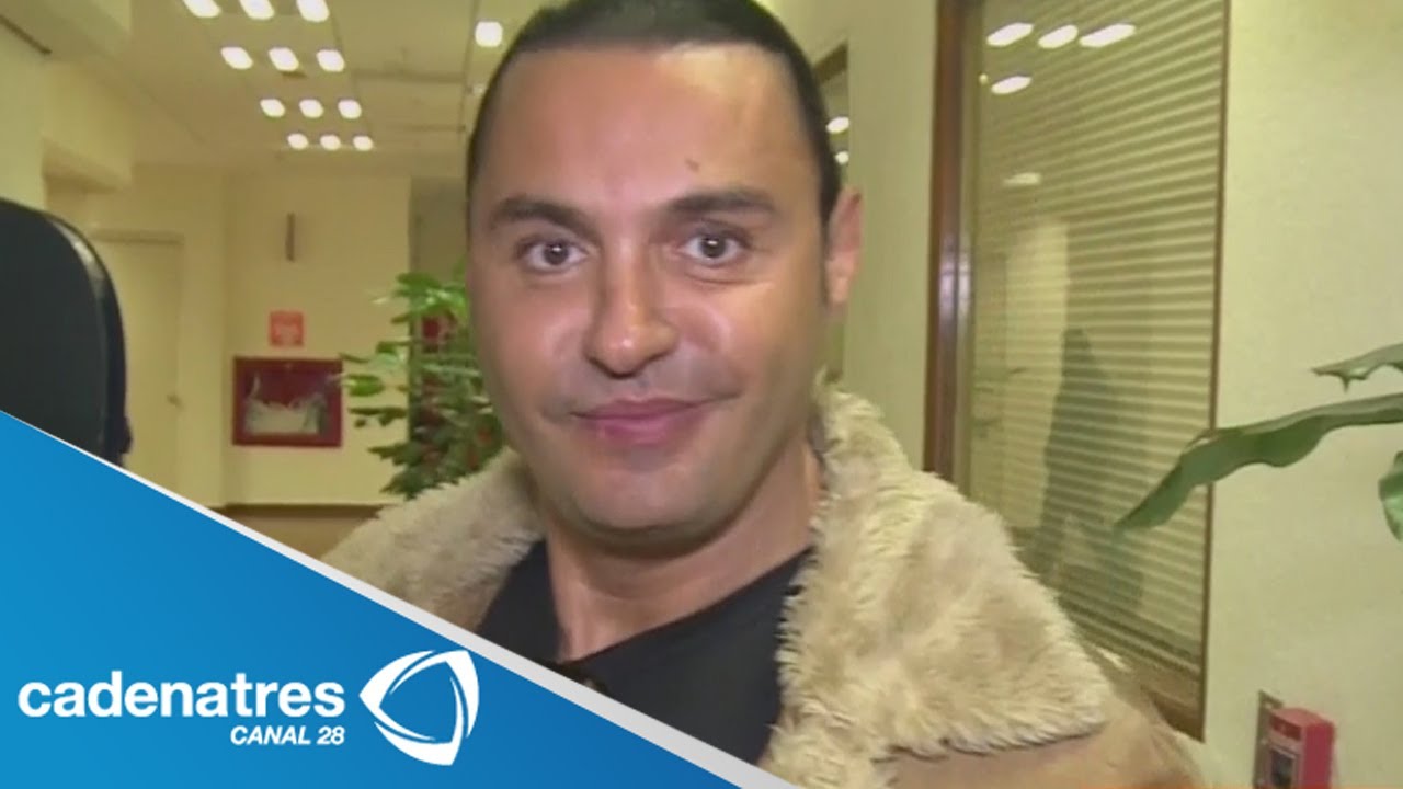 Latin Lover consigue trabajo como conductor y actor / Latin Lover gets ...