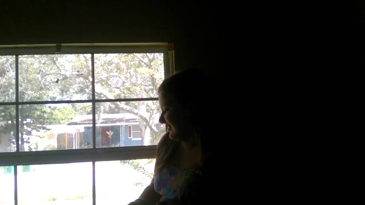 2 Girls jump out window for no reason - YouTube