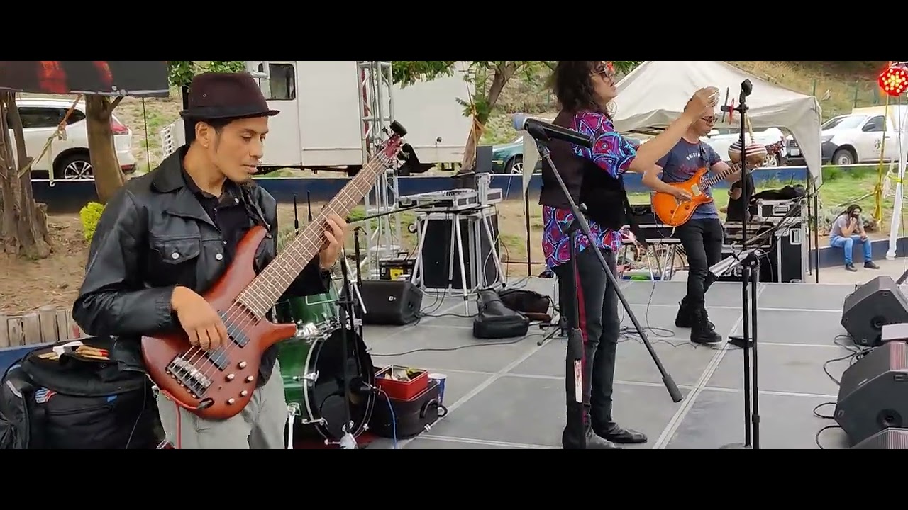 Love me two times "Hat band" - YouTube