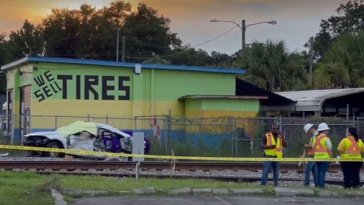 1 Dead Following Sunrail Train Crash In Kissimmee Police Say Youtube