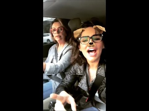 KÉFERA DANÇANDO SÓ QUER VRAU NO CARRO DA SUA MÃE!