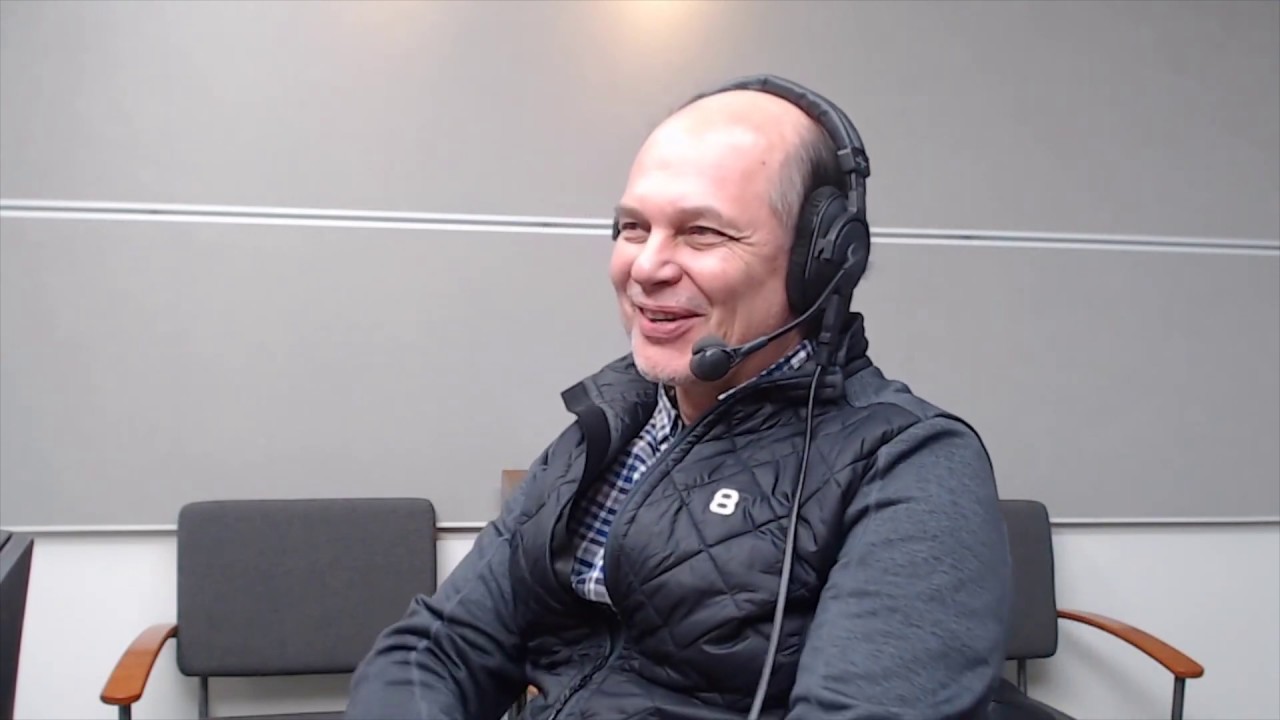 Haastattelussa näyttelijä Jari Salmi - YouTube