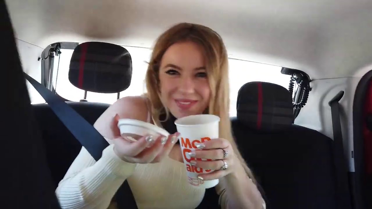 Areliann arrive à Montpellier !! (W/ iMeelk) - YouTube