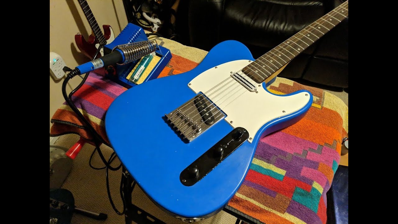 Demonstrating a Diode Clipping Circuit - Passive Distortion - YouTube