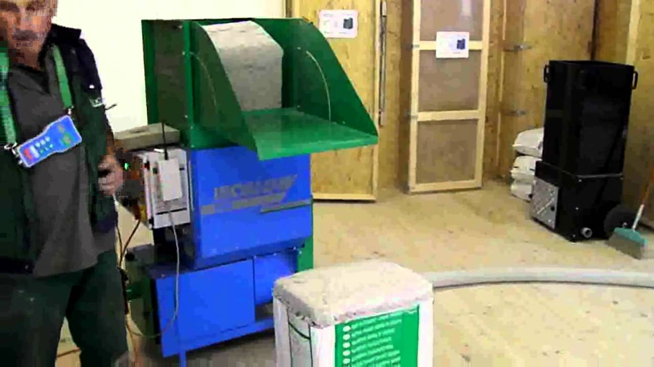 www.izolare.ro Isocell-masina-de-izolat-cu-fibra-de-celuloza - YouTube