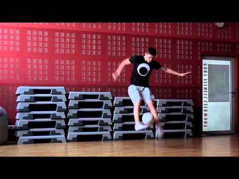 Lotar - Feel The Style | Freestyle Football 2014